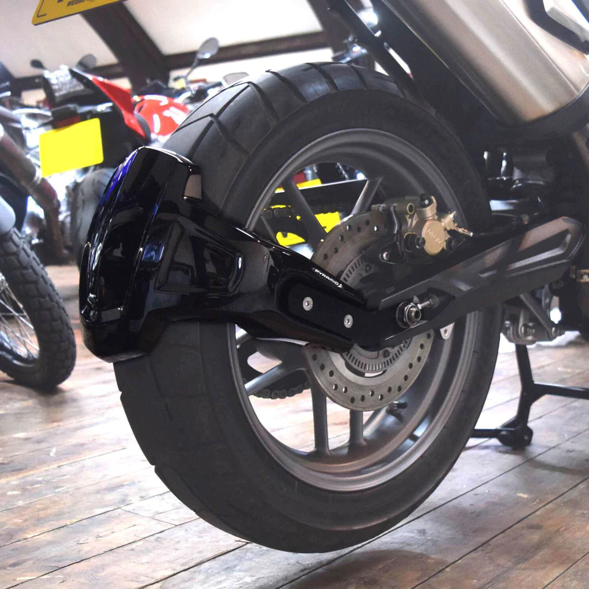 Triumph Tiger 800 XC/XCX/XCA - Spray Guard - Pyramid Plastics ...